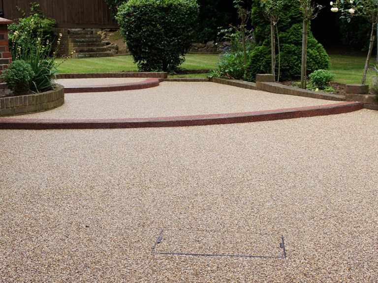 Resin Bonded Surfacing | Avantgarde Pro Pave | Grimsby
